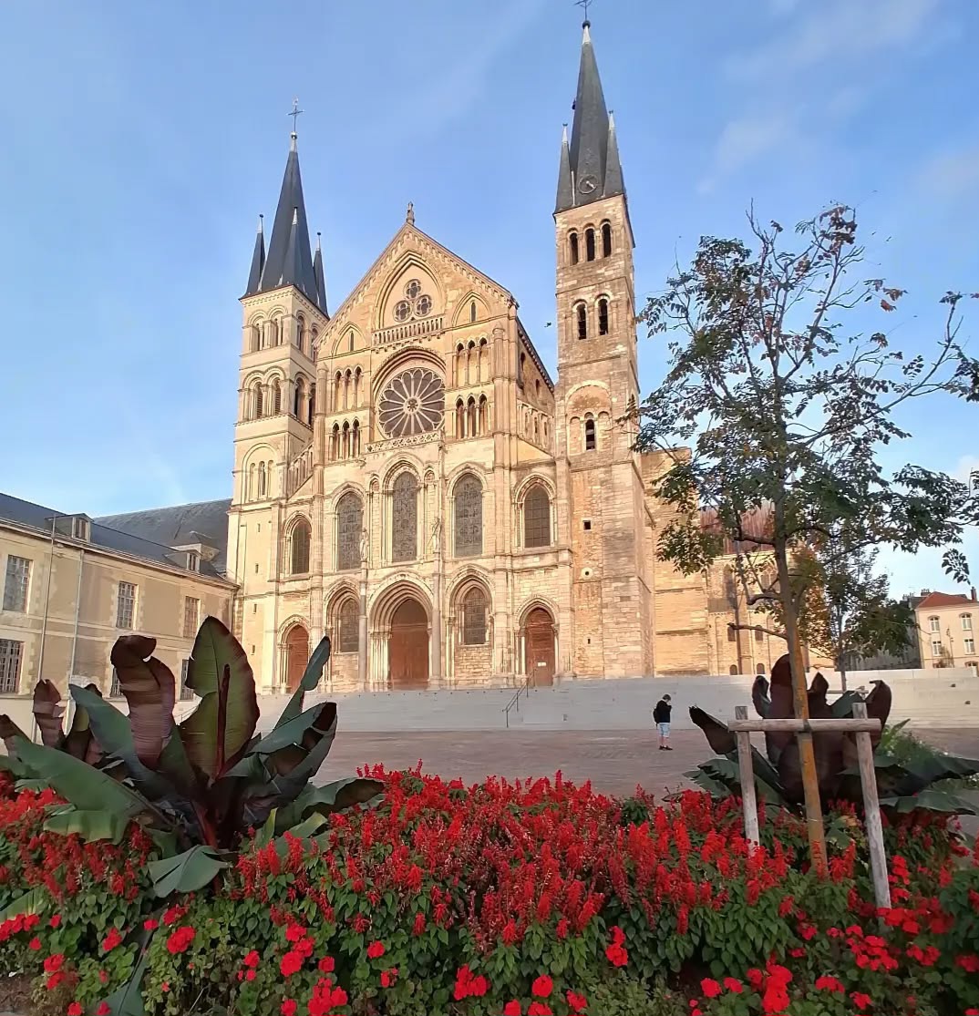 Basilique Saint-Remi - Reims Guide